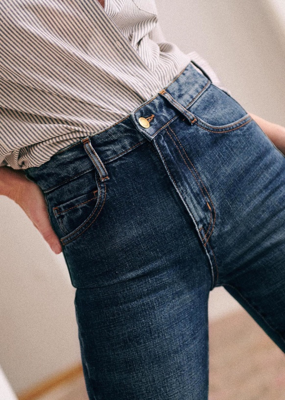 Denim: high-waisted, low-waisted, slim-fit jeans | Women's Fashion | Sézane