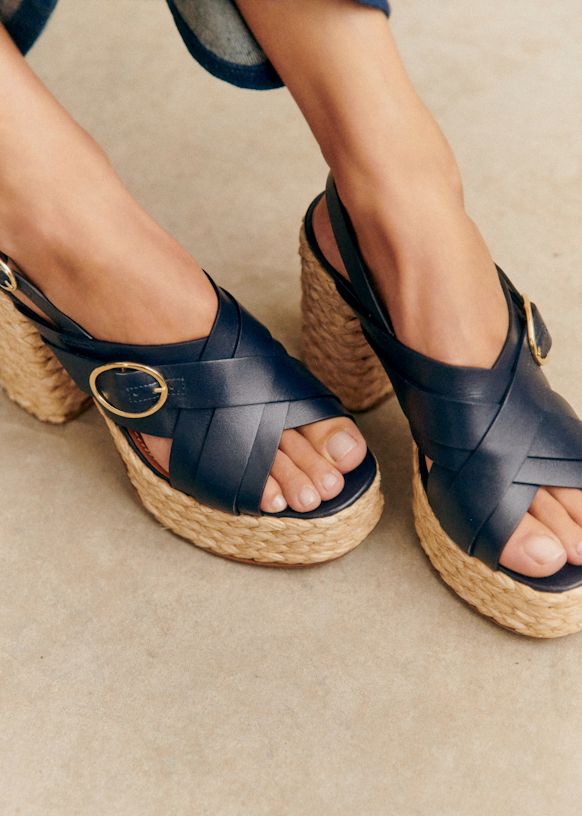 Mules High Blanca - Azul Marino Liso - Piel bovina - Sézane