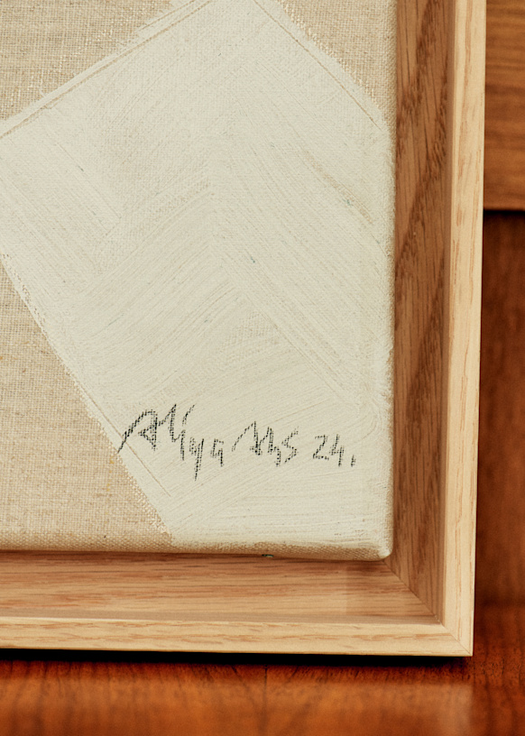 Toile Aliya Abs - Format 55 x 65 cm - Still life in the living room ...