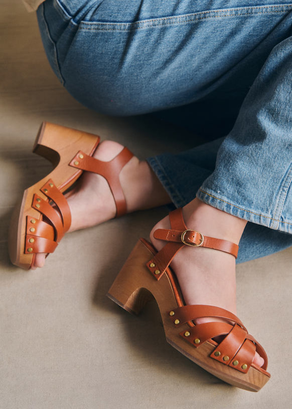Isabelle Clogs - Smooth Camel - Bovine leather - Sézane