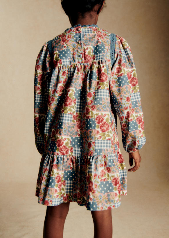 Kleid Loren - Patchwork Rosen und Punkte - Biologische Baumwolle ...