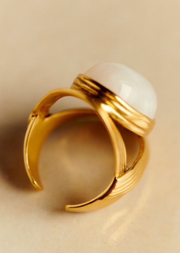 Raja Ring - Mother-of-pearl Pendant - Majority recycled brass - Sézane