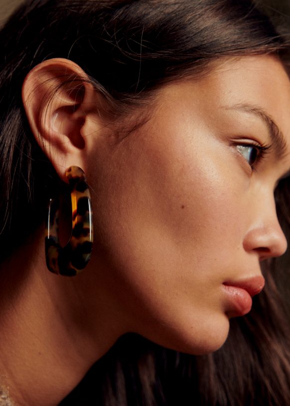 Lizo Earrings - Kaki Green - Resin - Sézane