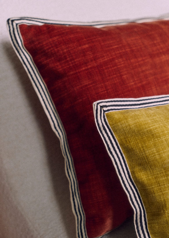 Textured Velvet Cushion - Small model - Honey - Polyester - Sézane