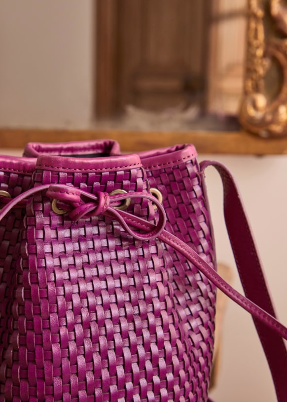 Bourse Mini Farrow - Marine Tressé - Cuir lisse bovin tannage végétal ...