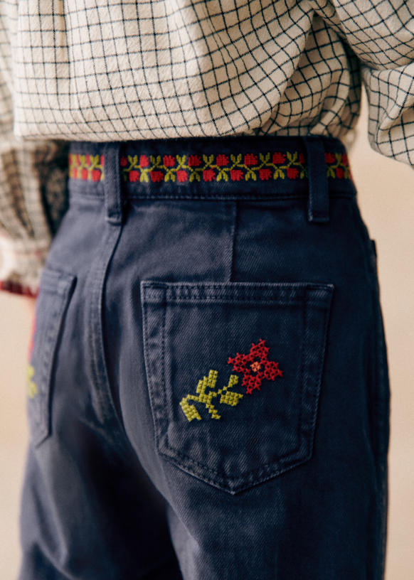 Le Crop - Petit Sézane x Lucia Vergara - Jazmin ネイビーバックグラウンド - オーガニック ...