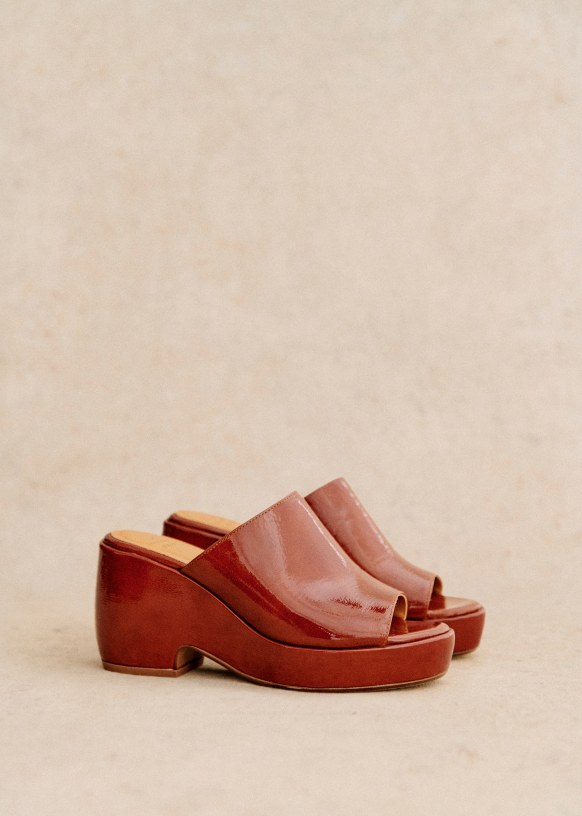 Deva High Mules - Patent Camel - Patent cowide leather - Octobre Éditions