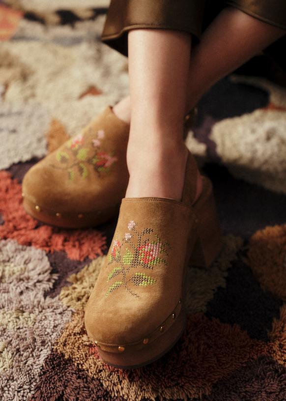 Doreen Mules - Sézane x Baziszt - Beige Embroidery - Bovine leather ...