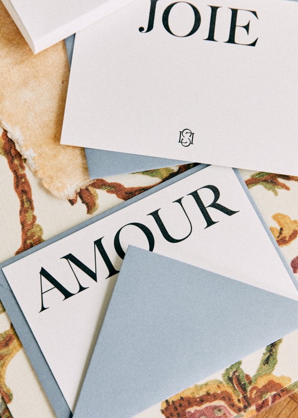 Correspondence set - Words - Paper - Sézane