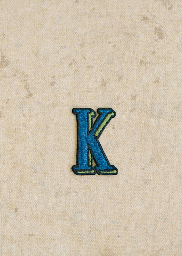 Green / blue badge - Letter T - Green - Polyester - Sézane