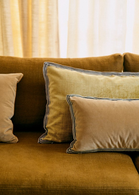 Textured Velvet Cushion - Large model - Honey - Polyester - Sézane