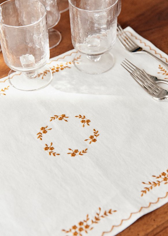 Sets de table - Brodés Primavera - Vert Olive et Ecru - Textile coton ...