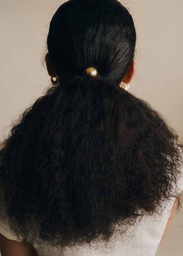 Noam Scrunchie - Gold - Majority recycled brass - Sézane