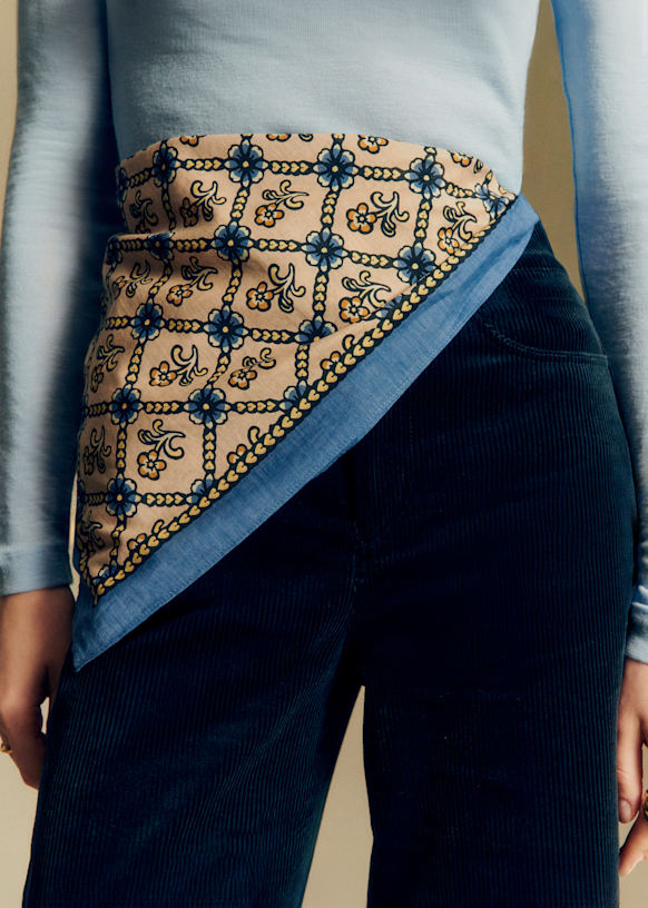 Gaston Scarf - Sézane x Antoinette Poisson - Beige Garance Heart Print ...