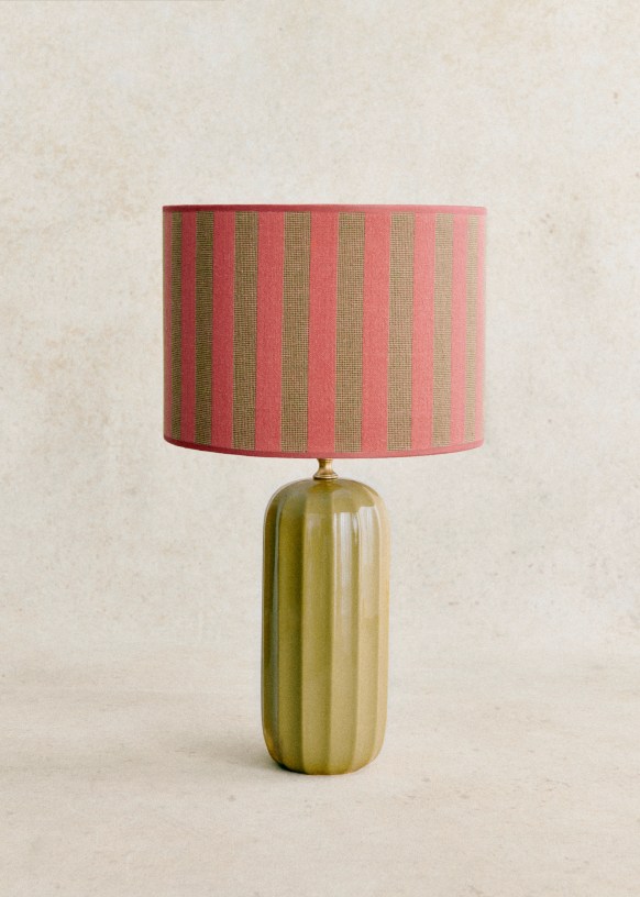 Traviata Lamp - Olive Green - Dolce lampenkap - Woven pink and green ...